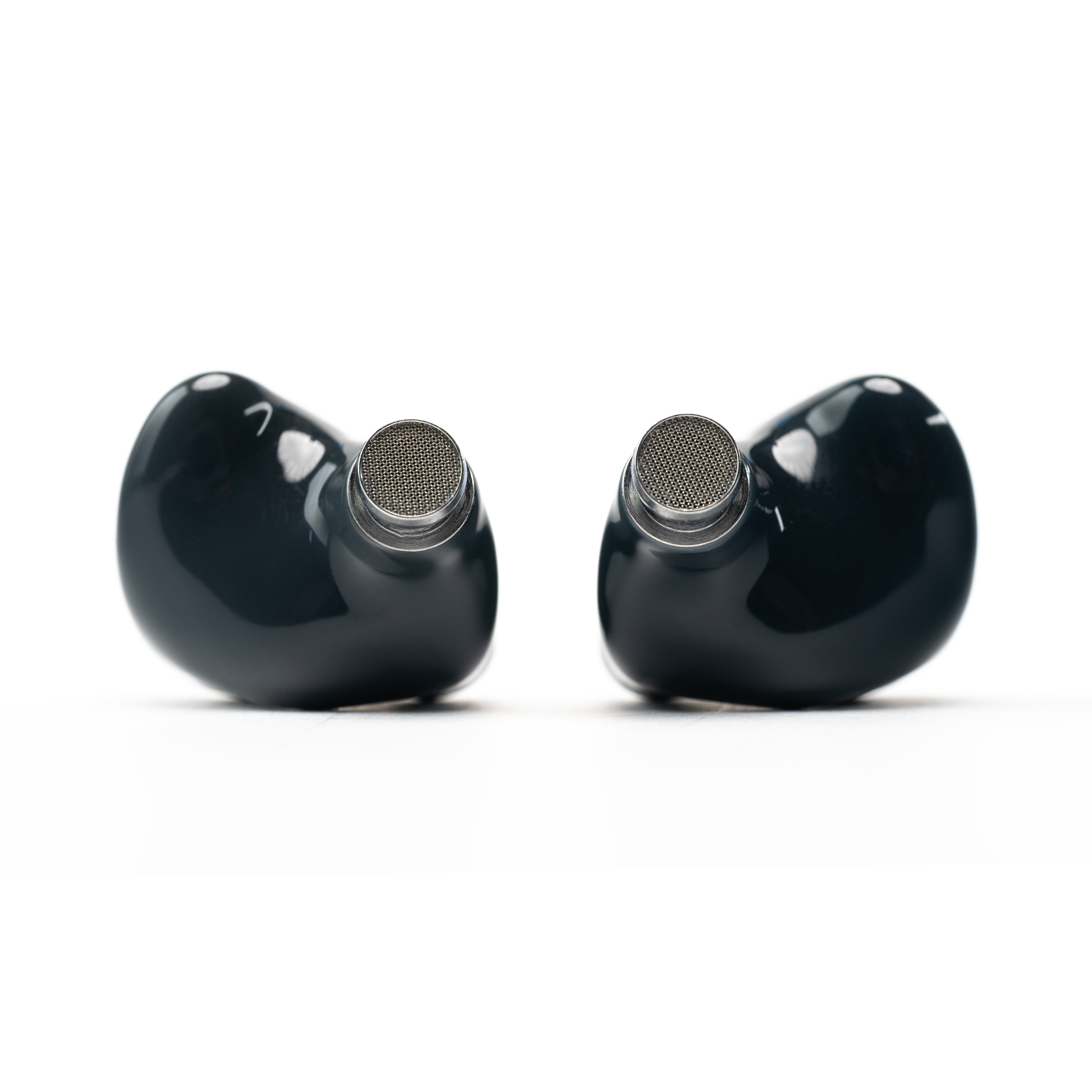 Hisenior Mega5-EST – The Hangout by Crinacle